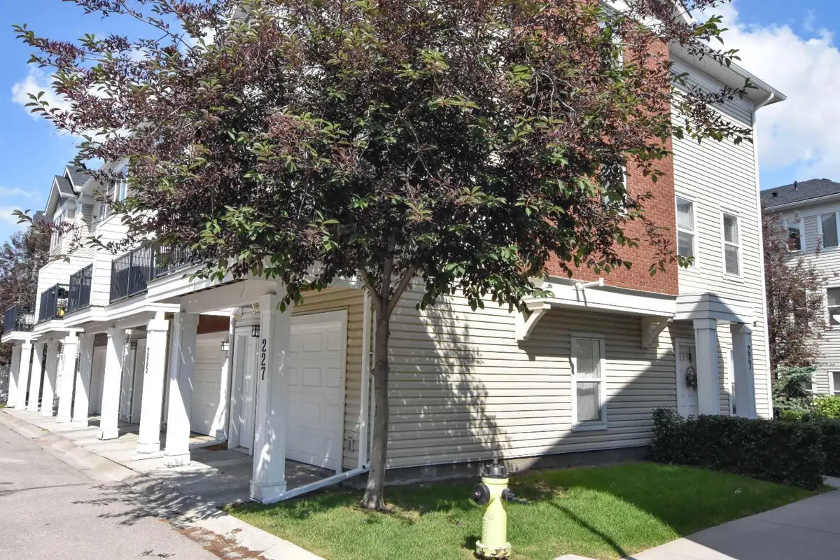 227 Silverado Common SW, Calgary, Alberta Sold History | HouseSigma
