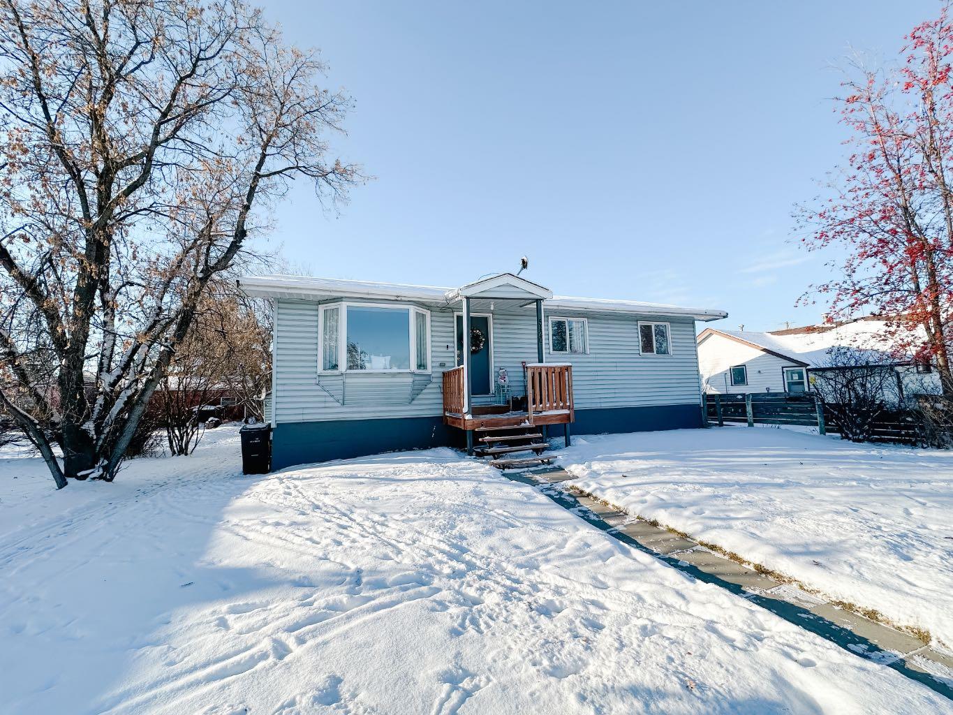5120A - 5120 48 Street, Rocky Mountain House, Alberta T4T1M6 Sold ...
