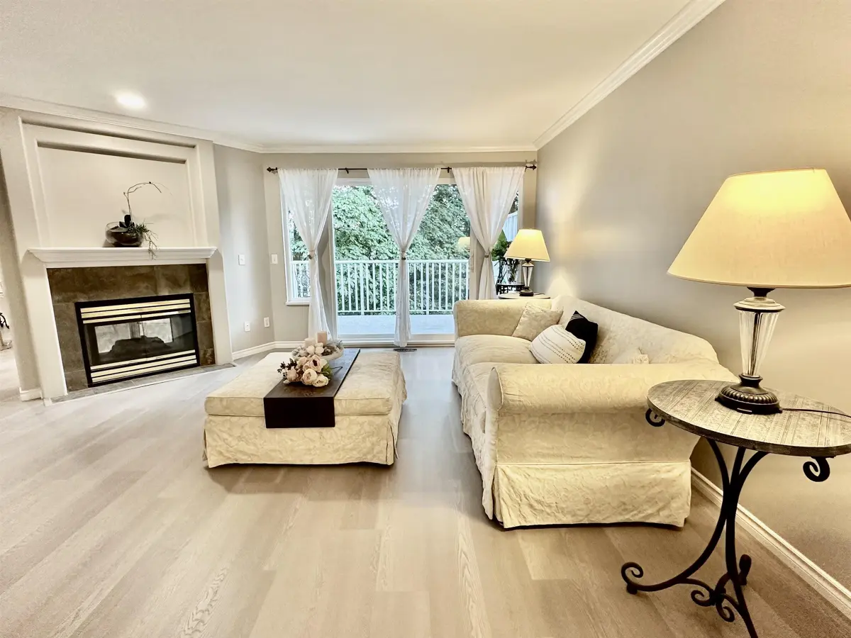 170 - 101 Parkside Drive, Port Moody, British Columbia Sold History ...