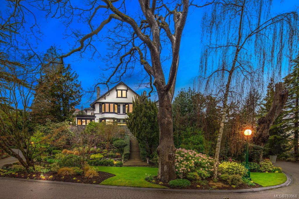 1630 York Pl, Oak Bay, British Columbia V8R5X2 Sold History | HouseSigma