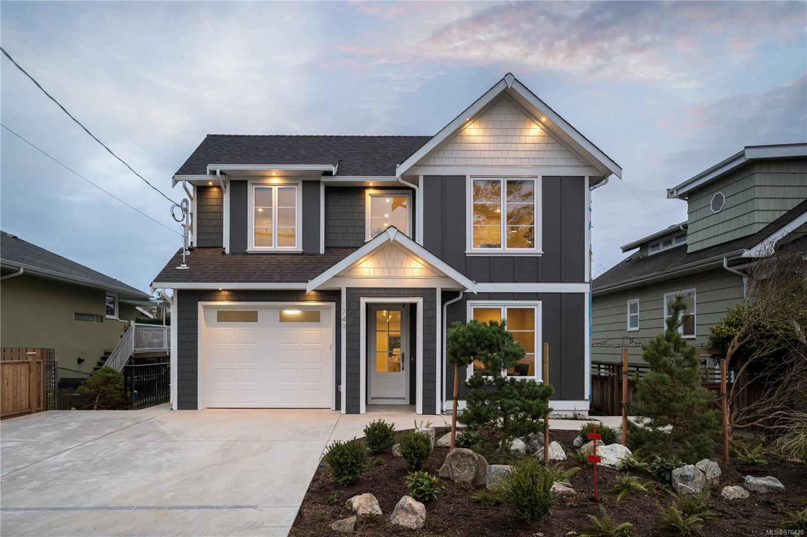 British Columbia Real Estate, MLS, For Sale, Sold | HouseSigma